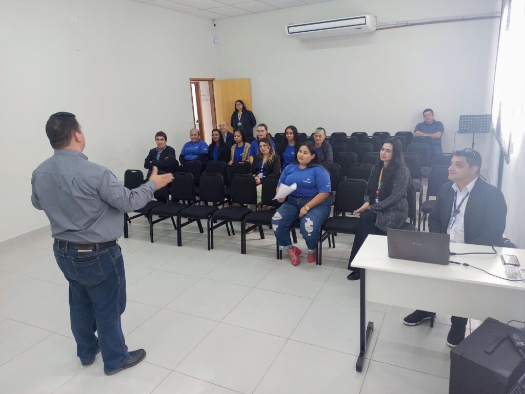 Prefeitura e Senac formam a primeira turma do curso de recepcionista ...
