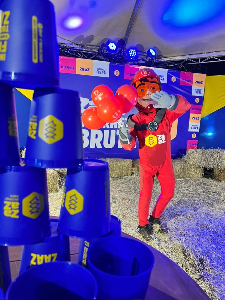 “Zaaz Internet” vira atração na ExpoBan – NPDiário
