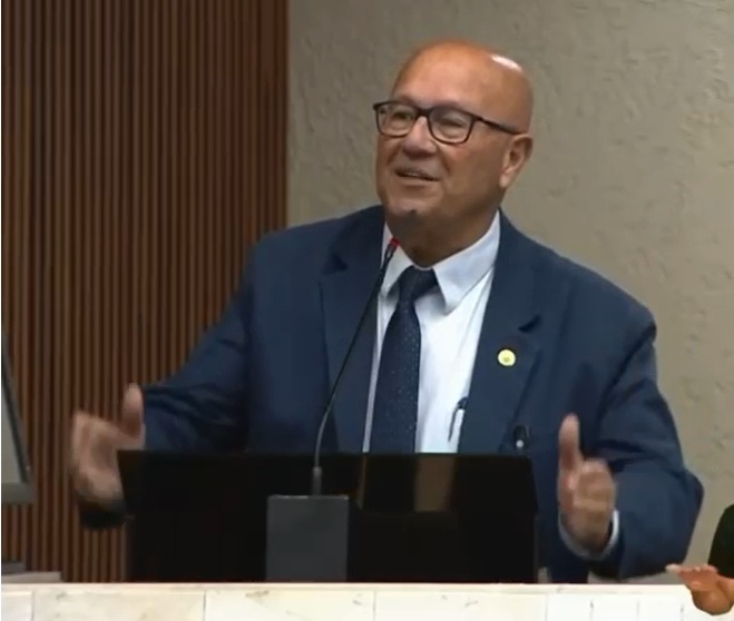 Romanelli explica a opção de Ratinho por Sandro Alex (assista) - NPDiário